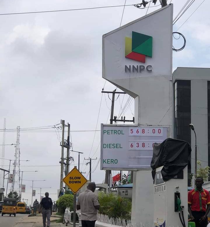 Driver Conveying Fuel At Night Allegedly Chased By Police, Collide On Waterline Flyover, Burnt ...