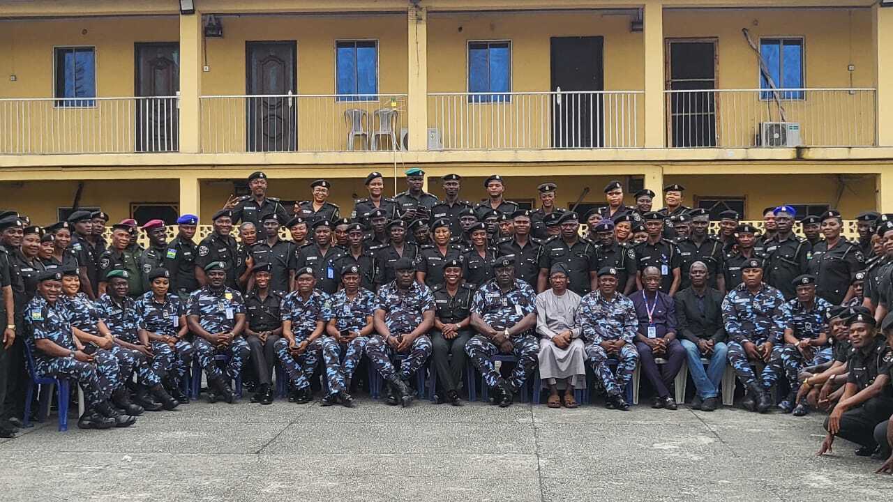 Jubilations As Rivers Police Commissioner Decorates 401 Inspectors ...